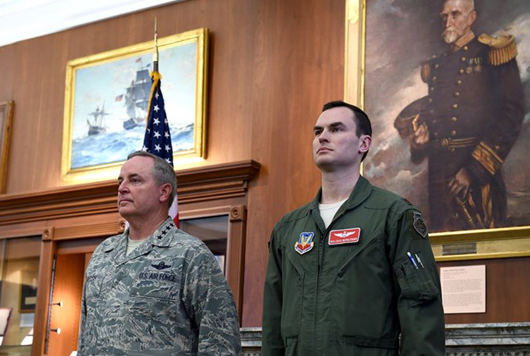 News | Air Force CoS Awards NWC Student Flying Cross | U.S. Naval War ...